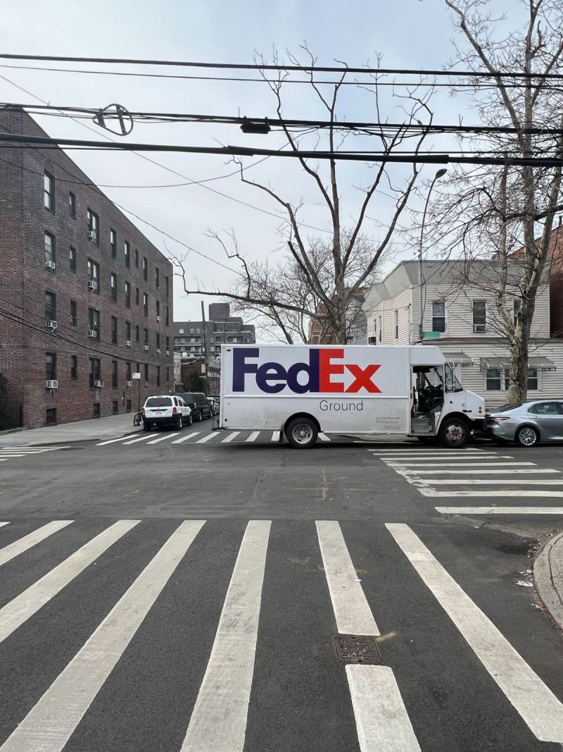 Fedex is forging customers signatures for Direct Signatures Required ...