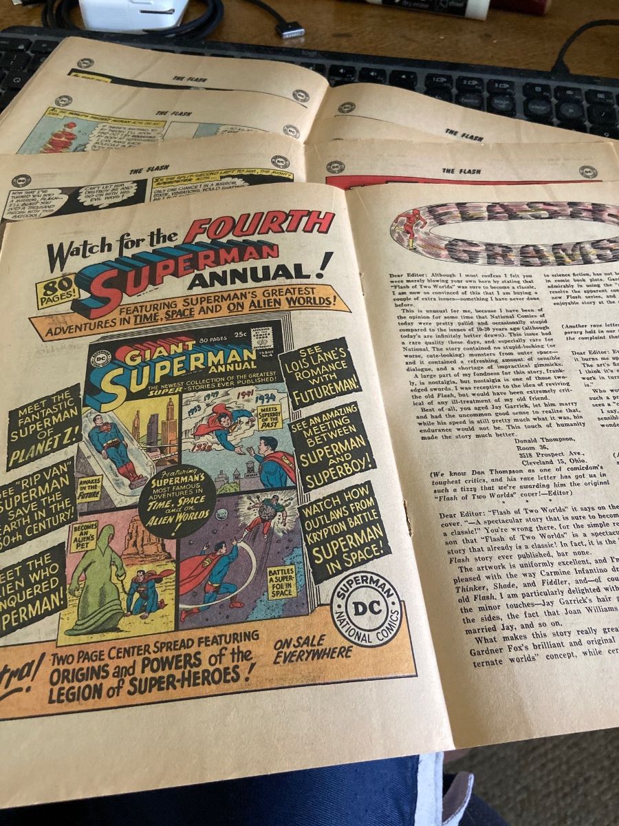 Flash 126 with 3 detached centerfold wraps. - Hey buddy, can you spare ...